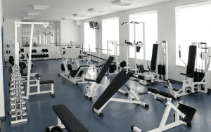 Gym in Japan Guide 2025: Memberships, Rules & Vocabulary
