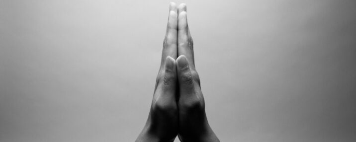 What is Doumo in Japanese? Meaning, Use and Examples