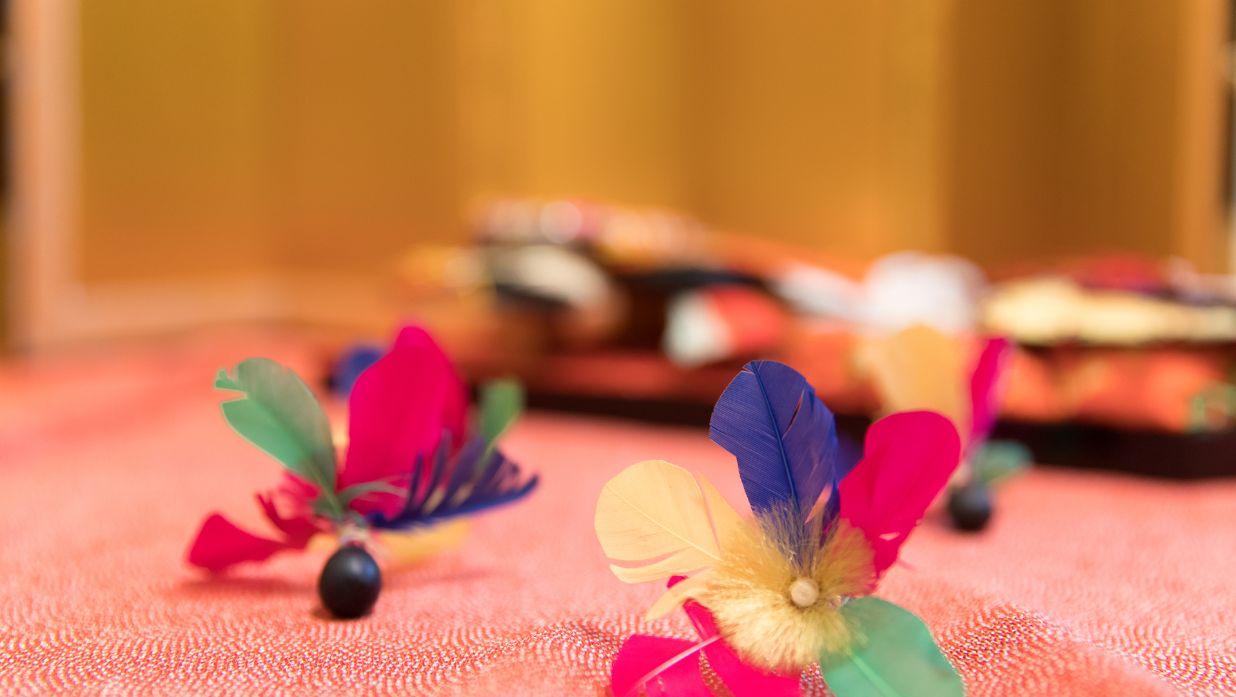 15 Traditional Japanese Games to Try and Play